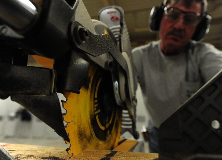 10 Woodworking Safety Tips That Any Woodworker Needs To Know!